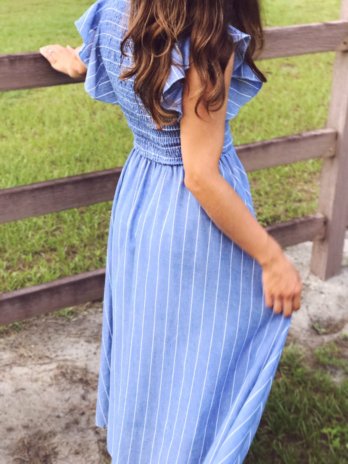 Stylish & Practical Homestead Fashion Essentials - Whatever is Lovely