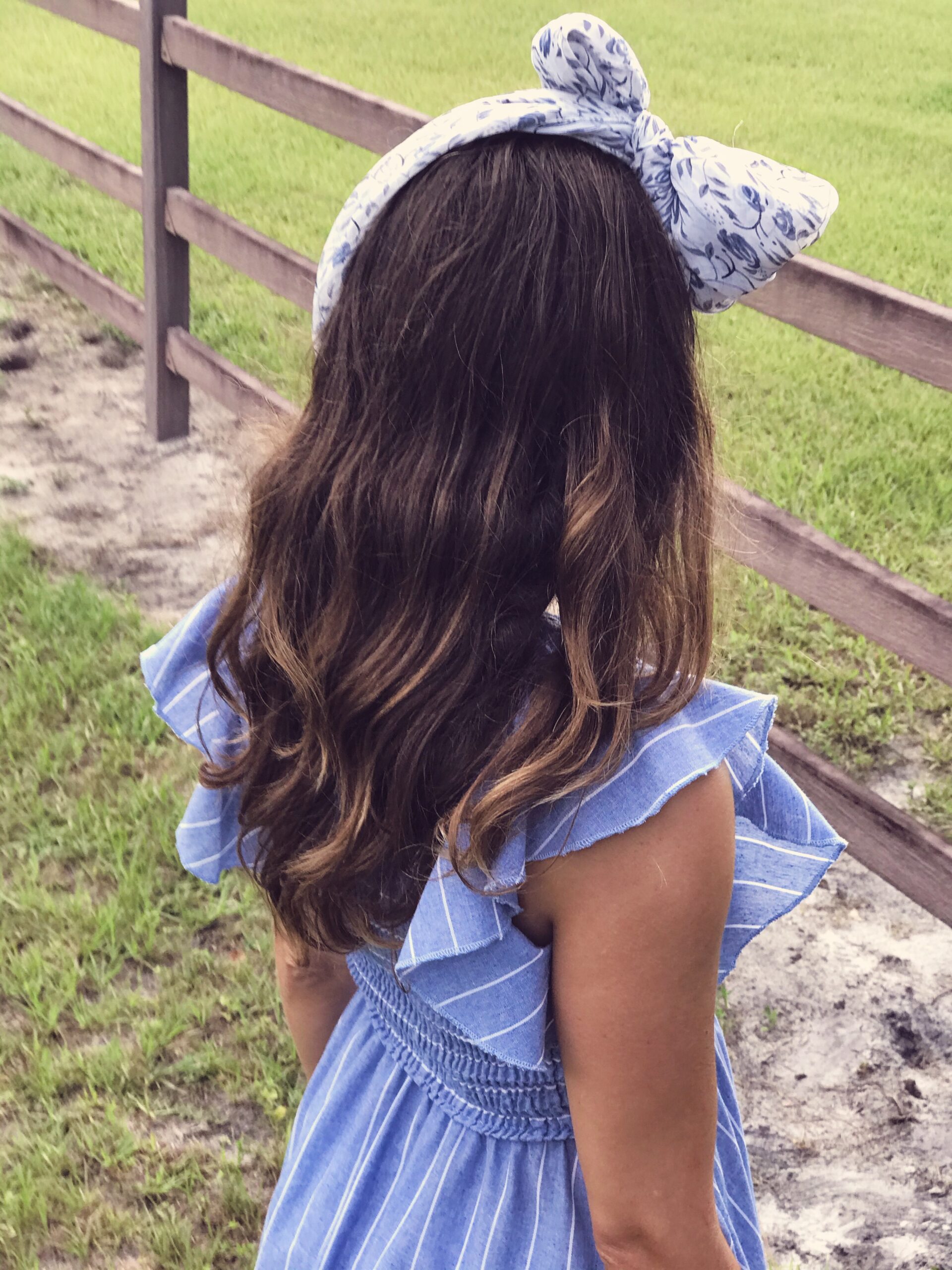 Stylish & Practical Homestead Fashion Essentials - Whatever is Lovely